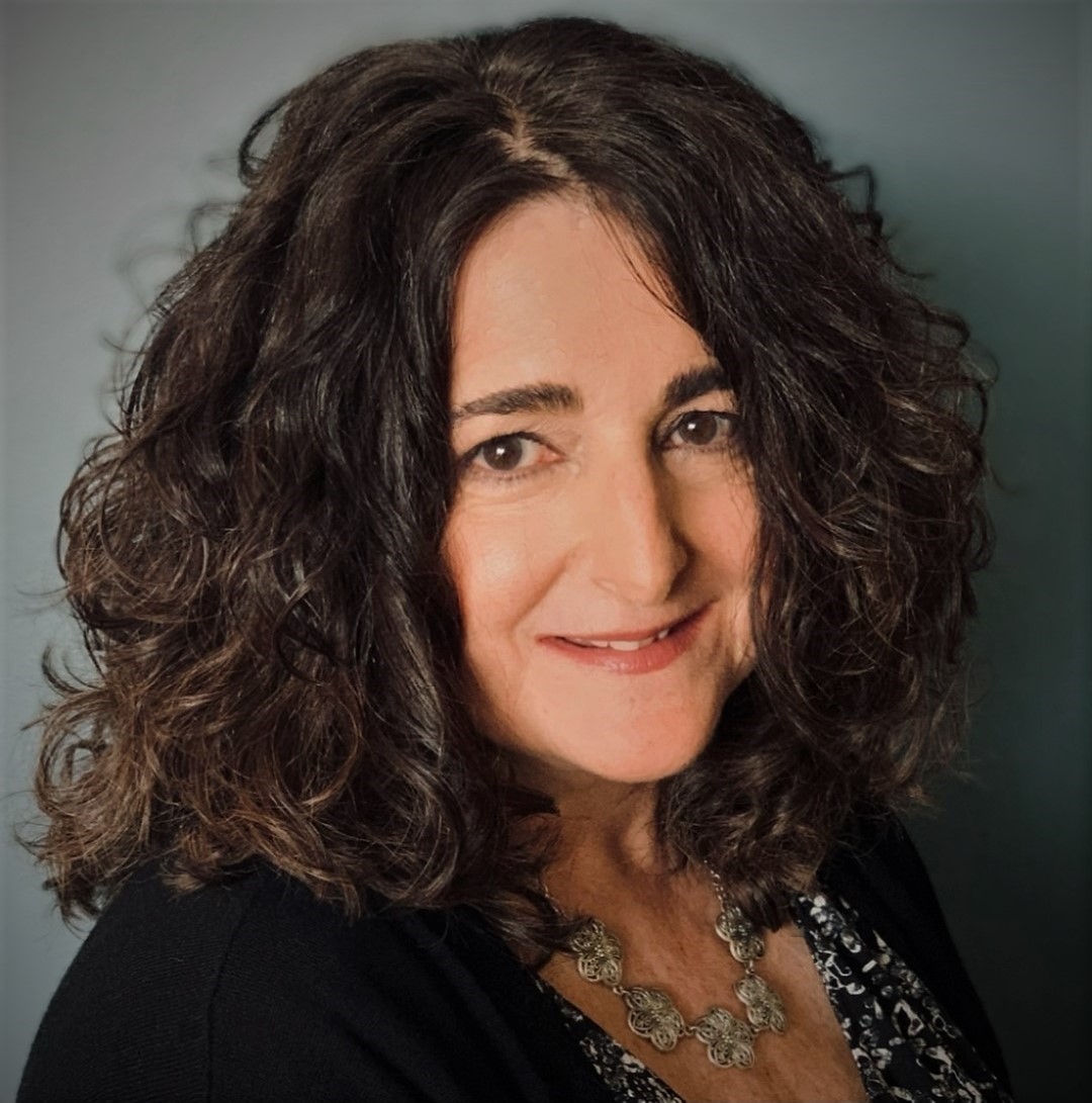 Vicky – head shot – Court Leader